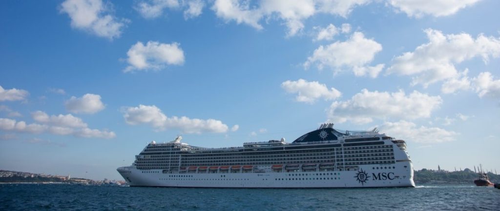 ¿MSC o Costa Cruceros para un crucero Mediterráneo ? Descubre el mejor ...